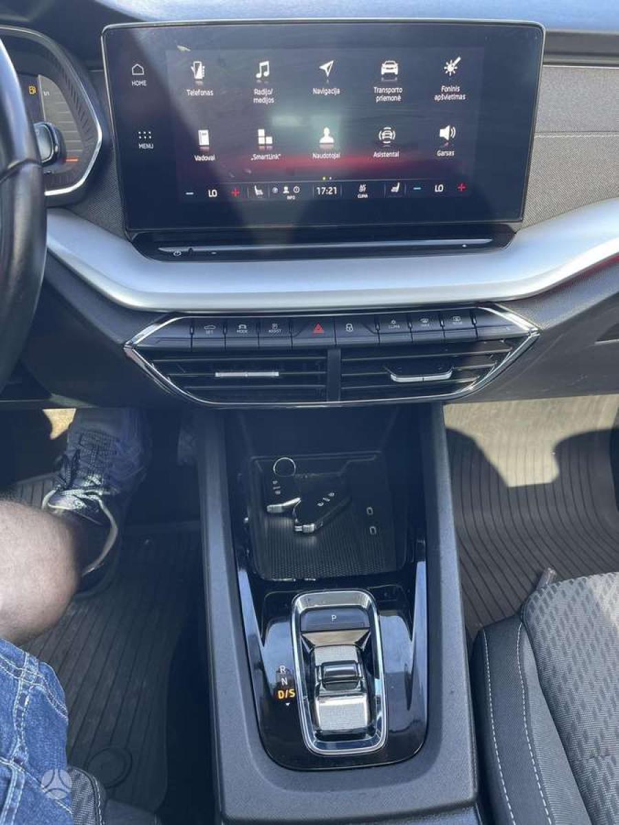 Melns Skoda Octavia 2021 Kėdainiai, ar dzinēja tilpumu 1.50 L un nobraukumu 60 tūkst. km par 14900 €, foto 27 vietnē AUTOMOTO.COM.LV