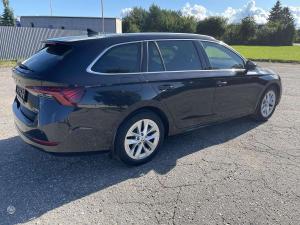 Melns Skoda Octavia 2021 Kėdainiai, ar dzinēja tilpumu 1.50 L un nobraukumu 60 tūkst. km par 14900 €, foto 35 vietnē AUTOMOTO.COM.LV