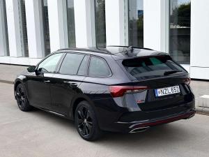 Black Skoda Octavia 2021 in Vilnius, with an engine capacity of 1.40 L and mileage of 161 thousand km for 19800 €, photo 5 on AUTOMOTO.COM.LV