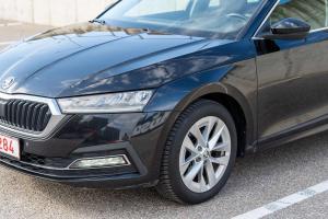 Melns Skoda Octavia 2021 Viļņa, ar dzinēja tilpumu 1.00 L un nobraukumu 280 tūkst. km par 9200 €, foto 12 vietnē AUTOMOTO.COM.LV