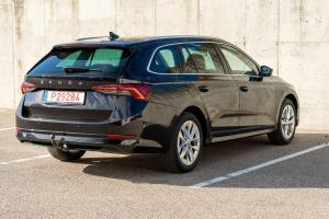 Melns Skoda Octavia 2021 Viļņa, ar dzinēja tilpumu 1.00 L un nobraukumu 280 tūkst. km par 9200 €, foto 16 vietnē AUTOMOTO.COM.LV