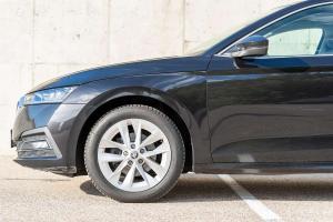 Melns Skoda Octavia 2021 Viļņa, ar dzinēja tilpumu 1.00 L un nobraukumu 280 tūkst. km par 9200 €, foto 20 vietnē AUTOMOTO.COM.LV