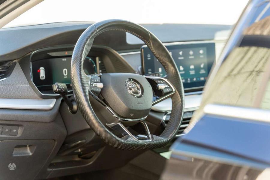 Melns Skoda Octavia 2021 Viļņa, ar dzinēja tilpumu 1.00 L un nobraukumu 280 tūkst. km par 9200 €, foto 27 vietnē AUTOMOTO.COM.LV