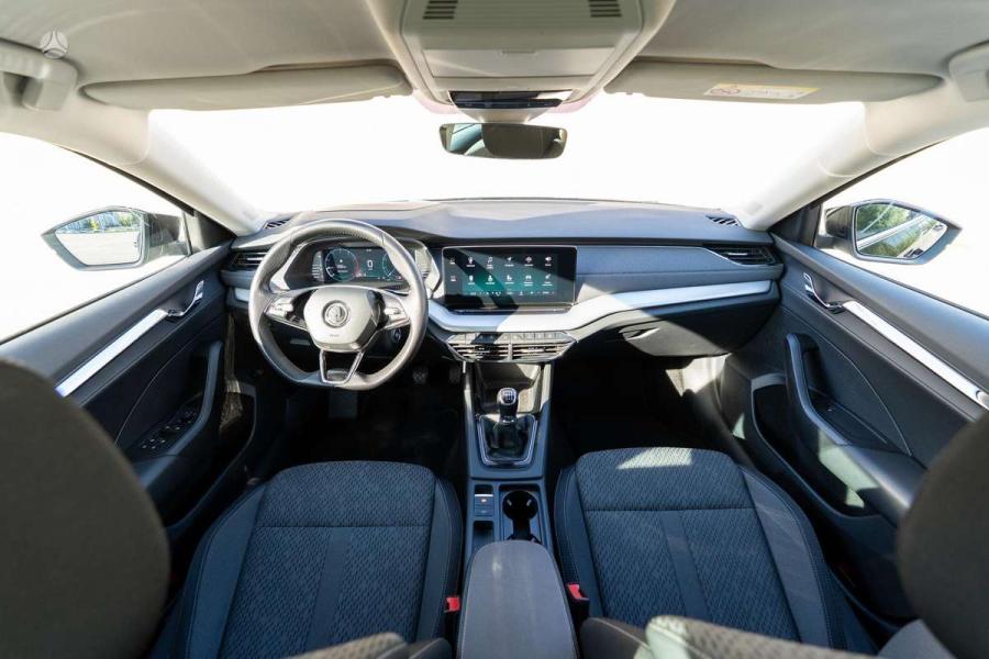 Melns Skoda Octavia 2021 Viļņa, ar dzinēja tilpumu 1.00 L un nobraukumu 280 tūkst. km par 9200 €, foto 30 vietnē AUTOMOTO.COM.LV