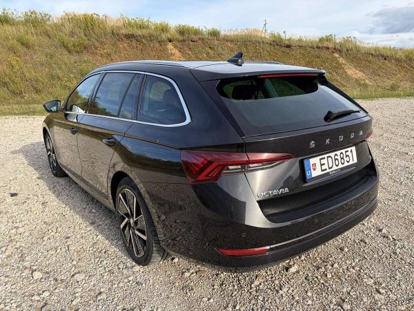 Melns Skoda Octavia 2021 Viļņa, ar dzinēja tilpumu 1.40 L un nobraukumu 112 tūkst. km par 18490 €, foto 10 vietnē AUTOMOTO.COM.LV