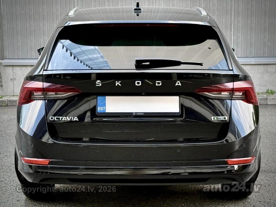 Black Skoda Octavia 2021 in Tallinn, with an engine capacity of 1.50 L and mileage of 182 thousand km for 14990 €, photo 11 on AUTOMOTO.COM.LV