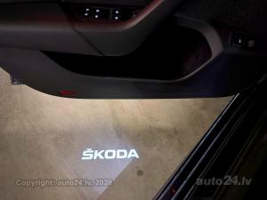 Black Skoda Octavia 2021 in Tallinn, with an engine capacity of 1.50 L and mileage of 182 thousand km for 14990 €, photo 21 on AUTOMOTO.COM.LV