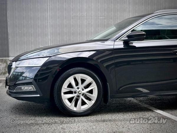 Skoda Octavia 2021 Tallina vietnē Melns Skoda Octavia 2021 Tallina, ar dzinēja tilpumu 1.50 L un nobraukumu 182 tūkst. km par 14990 €, foto 9 vietnē AUTOMOTO.COM.LV