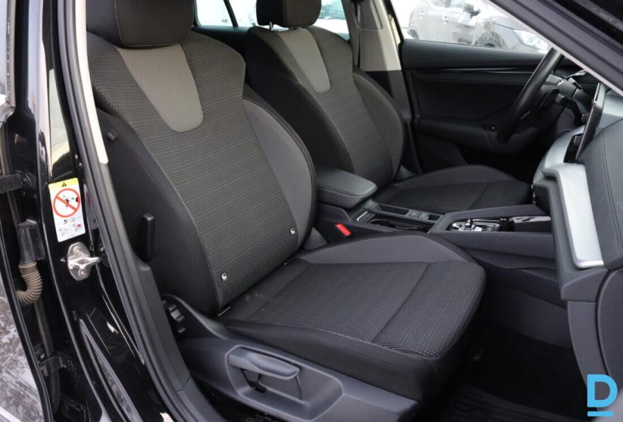 Black Skoda Octavia 2022 in Riga, with an engine capacity of 1.50 L and mileage of 46 thousand km for 16990 €, photo 10 on AUTOMOTO.COM.LV