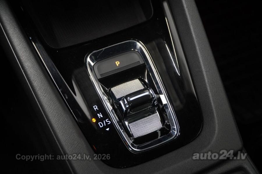 Black Skoda Octavia 2022 in Tallinn, with an engine capacity of 2.00 L and mileage of 145 thousand km for 25900 €, photo 10 on AUTOMOTO.COM.LV
