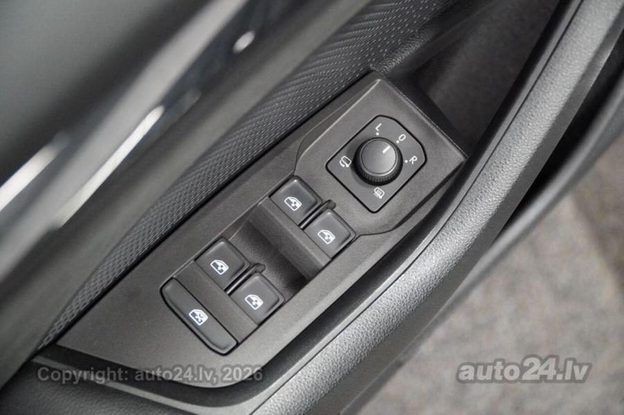 Black Skoda Octavia 2022 in Tallinn, with an engine capacity of 2.00 L and mileage of 145 thousand km for 25900 €, photo 25 on AUTOMOTO.COM.LV
