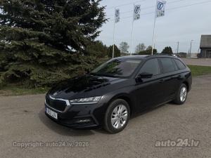 Black Skoda Octavia 2022 in Narva, with an engine capacity of 1.00 L and mileage of 212 thousand km for 13555 €, photo  on AUTOMOTO.COM.LV