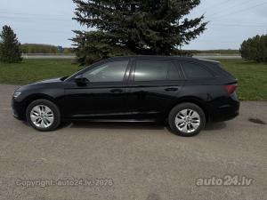 Melns Skoda Octavia 2022 Narva, ar dzinēja tilpumu 1.00 L un nobraukumu 212 tūkst. km par 13555 €, foto 3 vietnē AUTOMOTO.COM.LV
