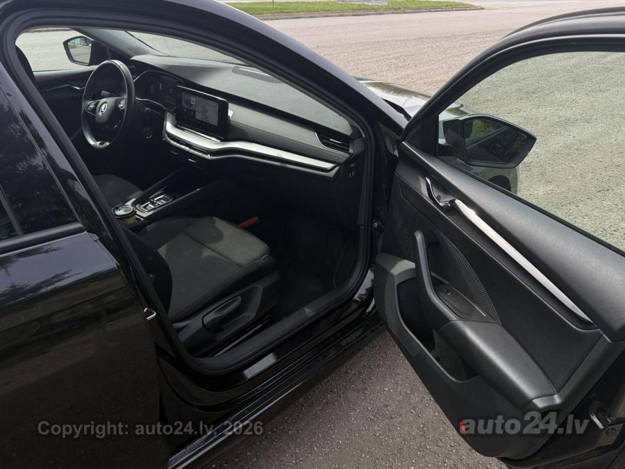 Melns Skoda Octavia 2022 Narva, ar dzinēja tilpumu 1.00 L un nobraukumu 212 tūkst. km par 13555 €, foto 10 vietnē AUTOMOTO.COM.LV