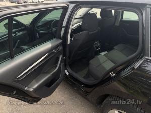 Melns Skoda Octavia 2022 Narva, ar dzinēja tilpumu 1.00 L un nobraukumu 212 tūkst. km par 13555 €, foto 12 vietnē AUTOMOTO.COM.LV