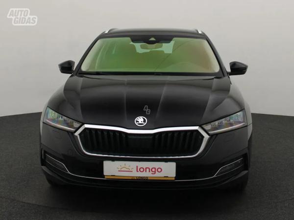 Black Skoda Octavia 2022 in Vilnius, with an engine capacity of 1.40 L and mileage of 188 thousand km for 16399 €, photo 3 on AUTOMOTO.COM.LV