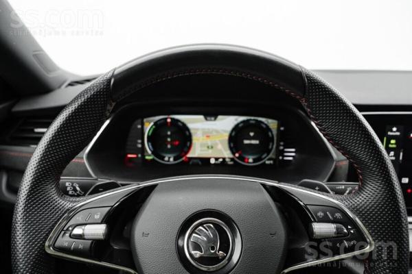Black Skoda Octavia 2022 in Riga, with an engine capacity of 1.40 L and mileage of 124 thousand km for 22250 €, photo 10 on AUTOMOTO.COM.LV