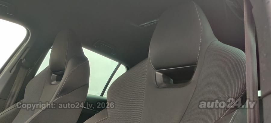 Black Skoda Octavia 2022 in Tallinn, with an engine capacity of 1.50 L and mileage of 57 thousand km for 20990 €, photo 13 on AUTOMOTO.COM.LV