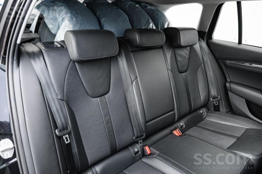 Melns Skoda Octavia 2022 Rīga, ar dzinēja tilpumu 1.40 L un nobraukumu 123 tūkst. km par 19900 €, foto 10 vietnē AUTOMOTO.COM.LV