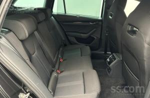 Black Skoda Octavia 2022 in Riga, with an engine capacity of 1.00 L and mileage of 150 thousand km for 14500 €, photo 7 on AUTOMOTO.COM.LV