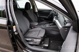 Black Skoda Octavia 2022 in Riga, with an engine capacity of 1.50 L and mileage of 103 thousand km for 18950 €, photo 8 on AUTOMOTO.COM.LV