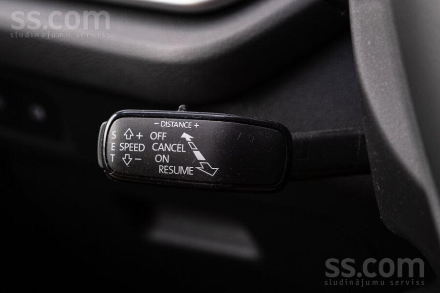 Black Skoda Octavia 2022 in Riga, with an engine capacity of 1.50 L and mileage of 103 thousand km for 18950 €, photo 23 on AUTOMOTO.COM.LV