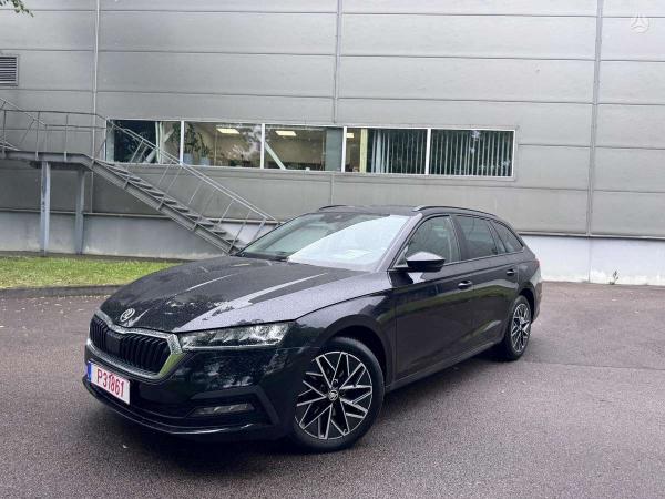 Black Skoda Octavia 2022 in Alytus, with an engine capacity of 1.97 L and mileage of 240 thousand km for 14500 €, photo 3 on AUTOMOTO.COM.LV