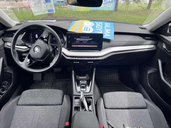 Black Skoda Octavia 2022 in Alytus, with an engine capacity of 1.97 L and mileage of 240 thousand km for 14500 €, photo 10 on AUTOMOTO.COM.LV