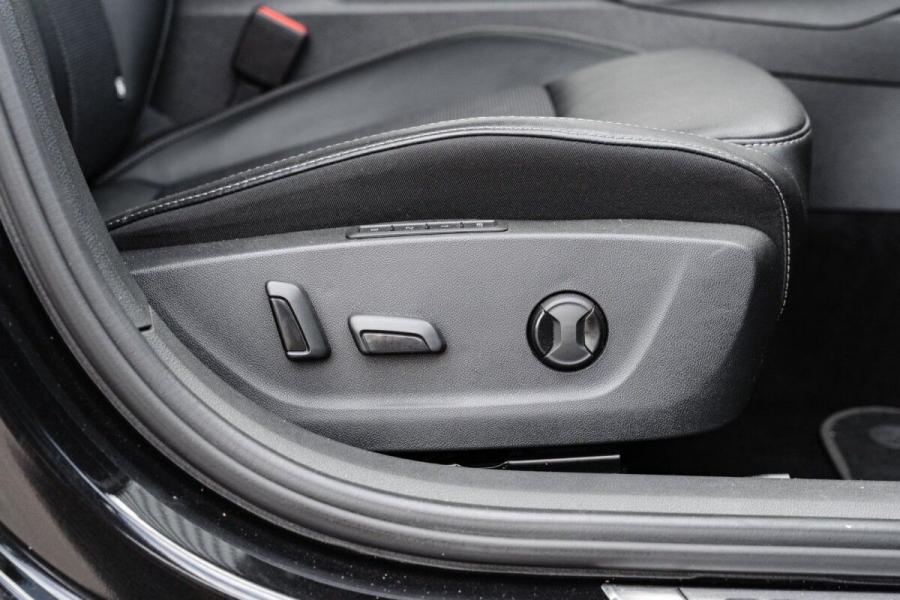 Melns Skoda Octavia 2022 Rīga, ar dzinēja tilpumu 1.40 L un nobraukumu 123 tūkst. km par 19550 €, foto 8 vietnē AUTOMOTO.COM.LV