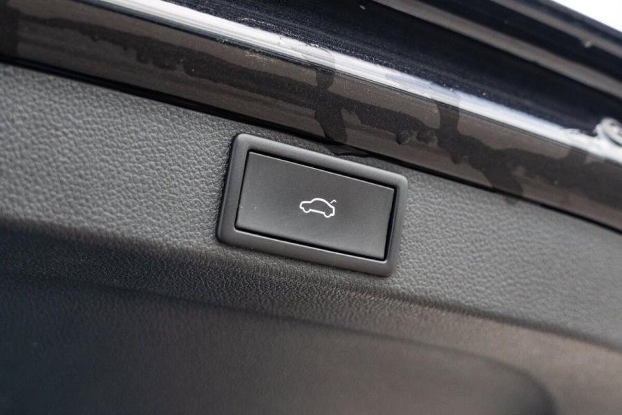 Melns Skoda Octavia 2022 Rīga, ar dzinēja tilpumu 1.40 L un nobraukumu 123 tūkst. km par 19550 €, foto 12 vietnē AUTOMOTO.COM.LV