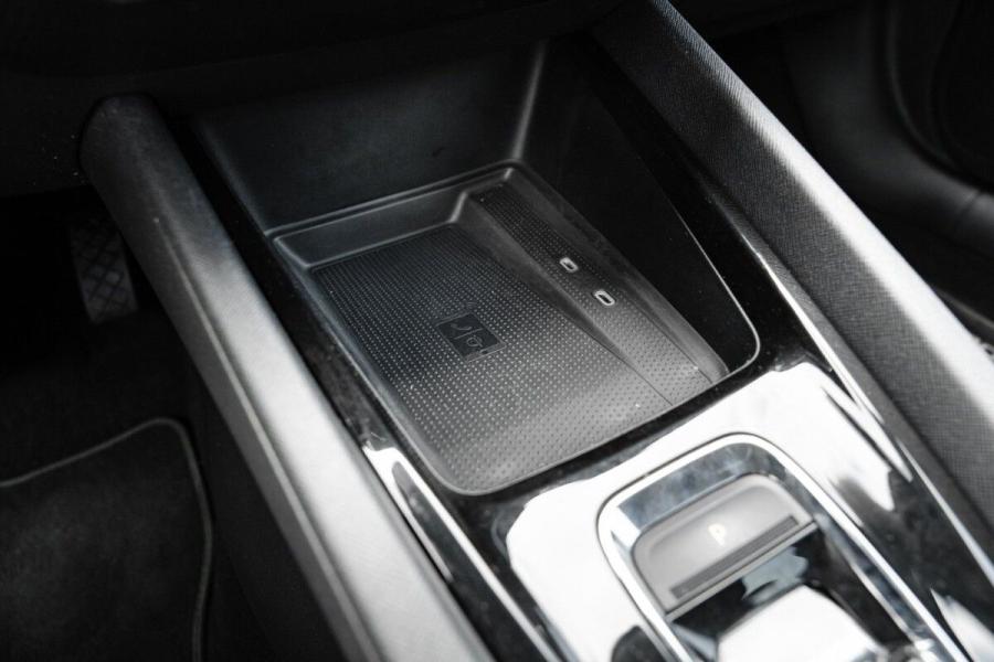Melns Skoda Octavia 2022 Rīga, ar dzinēja tilpumu 1.40 L un nobraukumu 123 tūkst. km par 19550 €, foto 25 vietnē AUTOMOTO.COM.LV