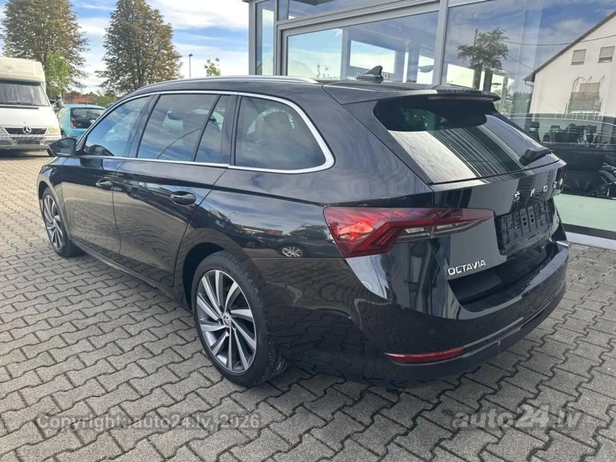 Black Skoda Octavia 2022 in Tallinn, with an engine capacity of 2.00 L and mileage of 91 thousand km for 22500 €, photo 4 on AUTOMOTO.COM.LV