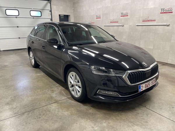 Melns Skoda Octavia 2022 Marijampole, ar dzinēja tilpumu 1.50 L un nobraukumu 77 tūkst. km par 18755 €, foto 3 vietnē AUTOMOTO.COM.LV