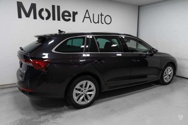 Black Skoda Octavia 2022 in Vilnius, with an engine capacity of 1.40 L and mileage of 98 thousand km for 20500 €, photo 4 on AUTOMOTO.COM.LV