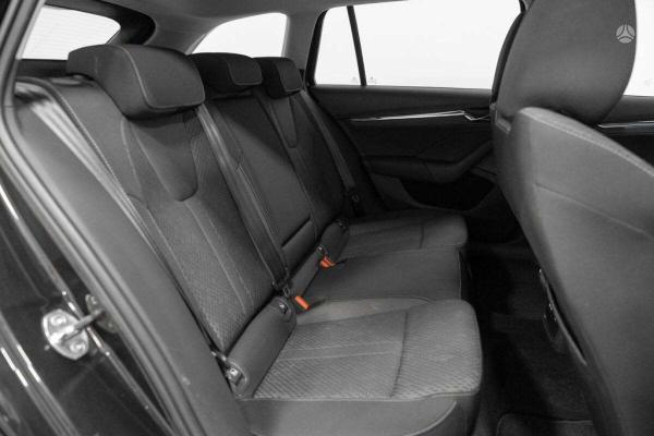 Black Skoda Octavia 2022 in Vilnius, with an engine capacity of 1.40 L and mileage of 98 thousand km for 20500 €, photo 8 on AUTOMOTO.COM.LV