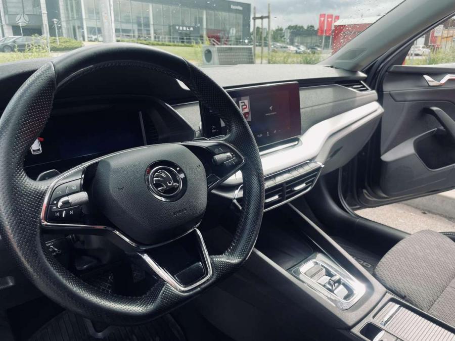 Black Skoda Octavia 2022 in Vilnius, with an engine capacity of 2.00 L and mileage of 226 thousand km for 15450 €, photo 9 on AUTOMOTO.COM.LV