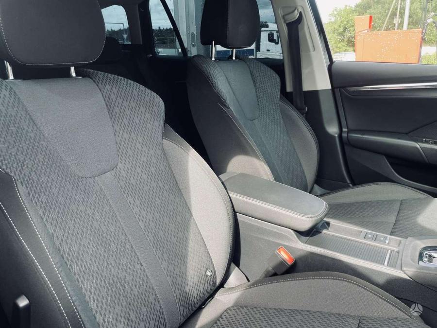 Black Skoda Octavia 2022 in Vilnius, with an engine capacity of 2.00 L and mileage of 226 thousand km for 15450 €, photo 13 on AUTOMOTO.COM.LV