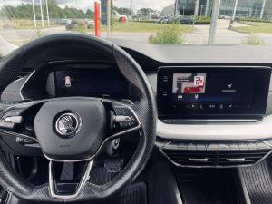 Black Skoda Octavia 2022 in Vilnius, with an engine capacity of 2.00 L and mileage of 226 thousand km for 15450 €, photo 14 on AUTOMOTO.COM.LV