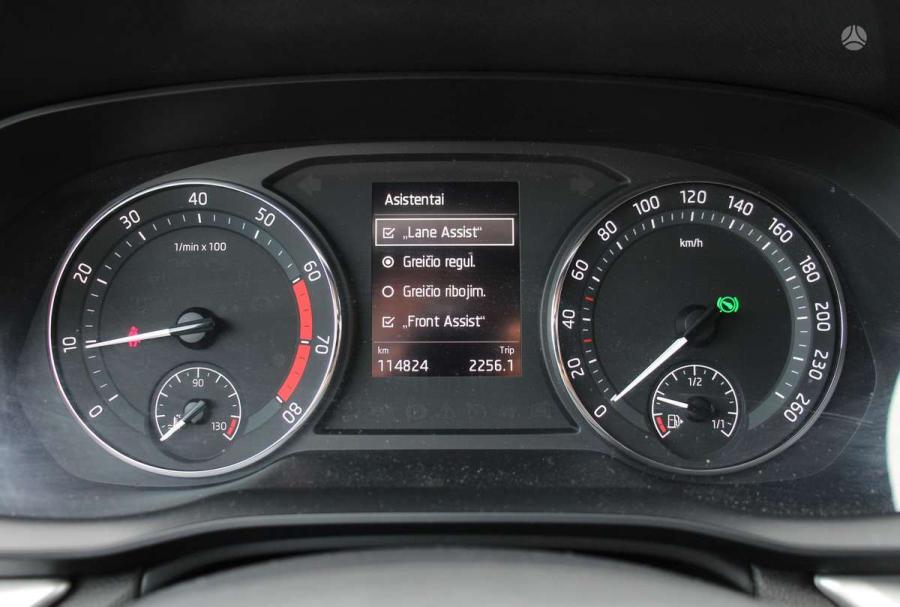 Black Skoda Octavia 2022 in Vilnius, with an engine capacity of 1.50 L and mileage of 115 thousand km for 15950 €, photo 8 on AUTOMOTO.COM.LV
