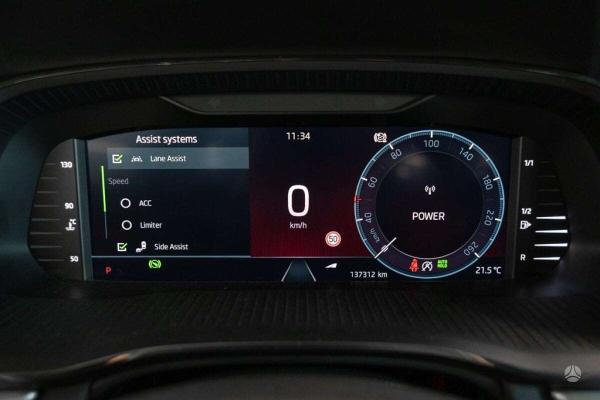 Black Skoda Octavia 2022 in Vilnius, with an engine capacity of 2.00 L and mileage of 137 thousand km for 17800 €, photo 10 on AUTOMOTO.COM.LV