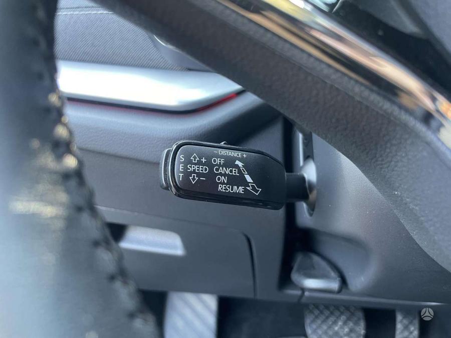 Black Skoda Octavia 2022 in Radviliskis, with an engine capacity of 1.97 L and mileage of 146 thousand km for 15400 €, photo 19 on AUTOMOTO.COM.LV