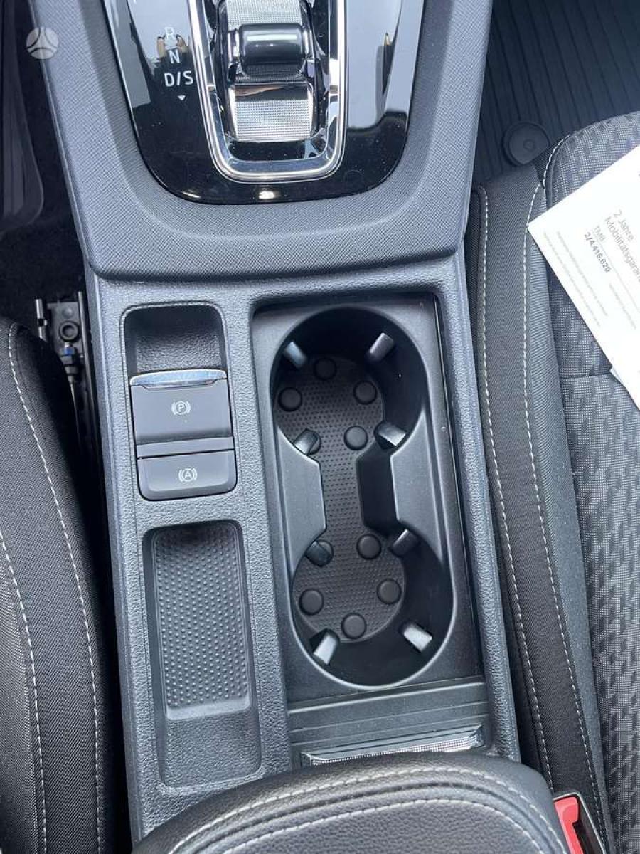 Black Skoda Octavia 2022 in Radviliskis, with an engine capacity of 1.97 L and mileage of 146 thousand km for 15400 €, photo 24 on AUTOMOTO.COM.LV