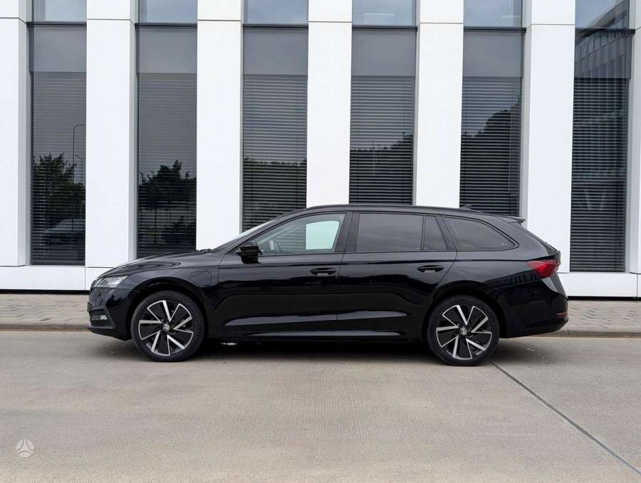 Melns Skoda Octavia 2022 Viļņa, ar dzinēja tilpumu 1.40 L un nobraukumu 172 tūkst. km par 15500 €, foto 7 vietnē AUTOMOTO.COM.LV
