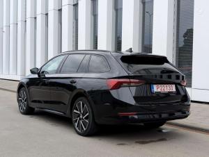 Melns Skoda Octavia 2022 Viļņa, ar dzinēja tilpumu 1.40 L un nobraukumu 172 tūkst. km par 15500 €, foto 10 vietnē AUTOMOTO.COM.LV