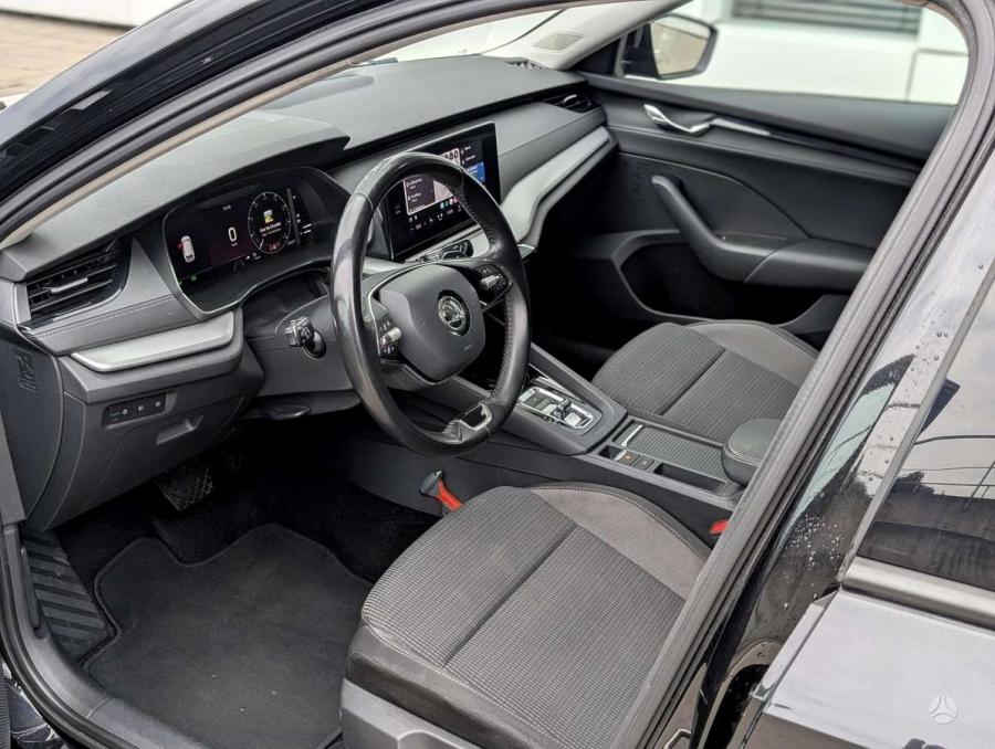 Melns Skoda Octavia 2022 Viļņa, ar dzinēja tilpumu 1.40 L un nobraukumu 172 tūkst. km par 15500 €, foto 14 vietnē AUTOMOTO.COM.LV