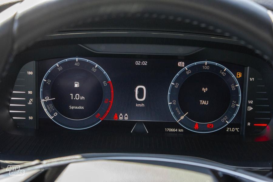Черный Шкода Октавия 2022 в Каунас, объемом двигателя 1.00 л и пробегом 171 тыс. км за 11700 €, фото 23 на AUTOMOTO.COM.LV