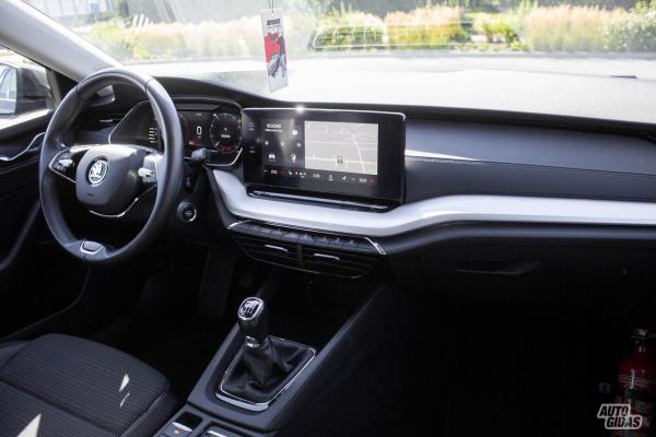 Melns Skoda Octavia 2022 Kauņa, ar dzinēja tilpumu 1.00 L un nobraukumu 171 tūkst. km par 11700 €, foto 10 vietnē AUTOMOTO.COM.LV