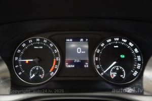 Черный Шкода Октавия 2022 в Таллин, объемом двигателя 2.00 л и пробегом 128 тыс. км за 16700 €, фото 44 на AUTOMOTO.COM.LV
