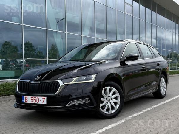 Skoda Octavia 2022 in Rezekne on AUTOMOTO.COM.LV Black Skoda Octavia 2022 in Rezekne, with an engine capacity of 2.00 L and mileage of 222 thousand km for 10990 €, photo 3 on AUTOMOTO.COM.LV