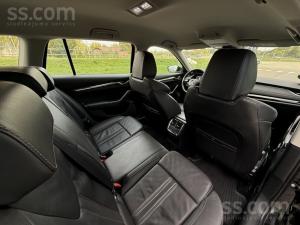 Black Skoda Octavia 2022 in Rezekne, with an engine capacity of 2.00 L and mileage of 222 thousand km for 10990 €, photo 14 on AUTOMOTO.COM.LV